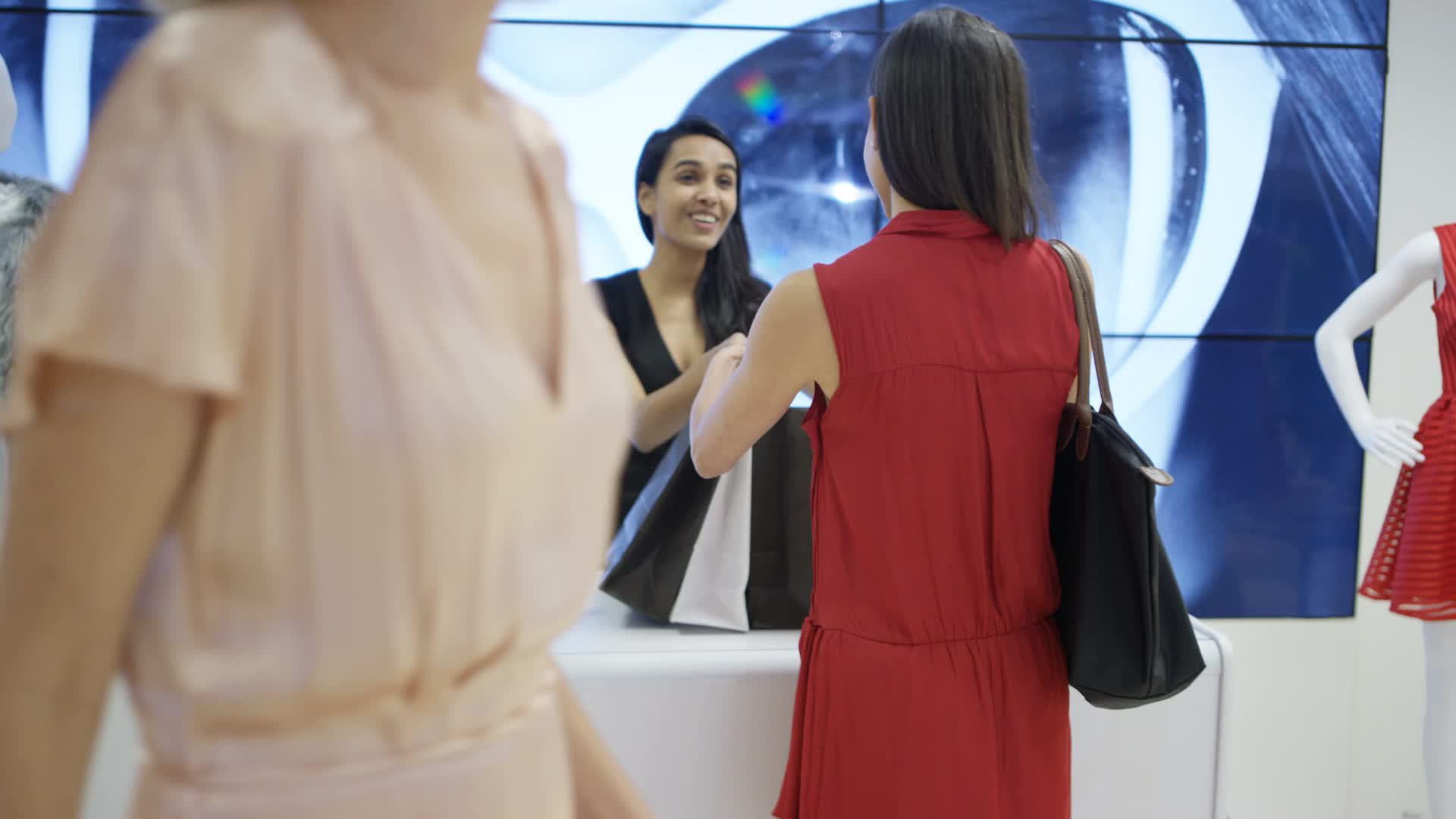 PAI Visual | AV/IT Integration for Corporate, Hospitality, Retail